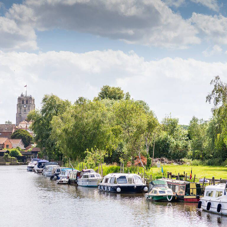 Rectory Gardens - Worlingham - Suffolk - Badger Building